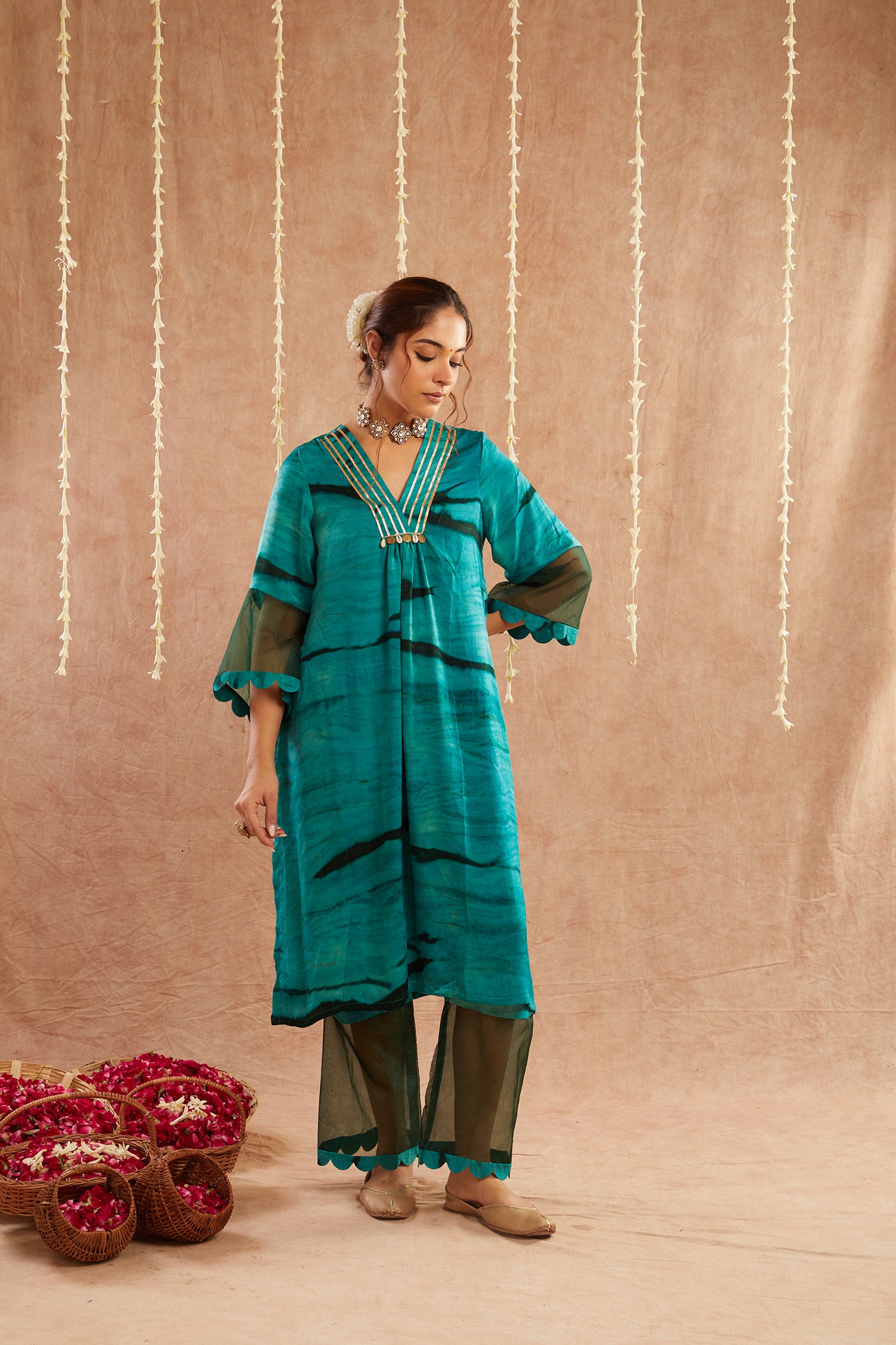 Jashn-E-Phirozi Suit Set With Pants And Potli Bag - Set Of 4 – Fashefy